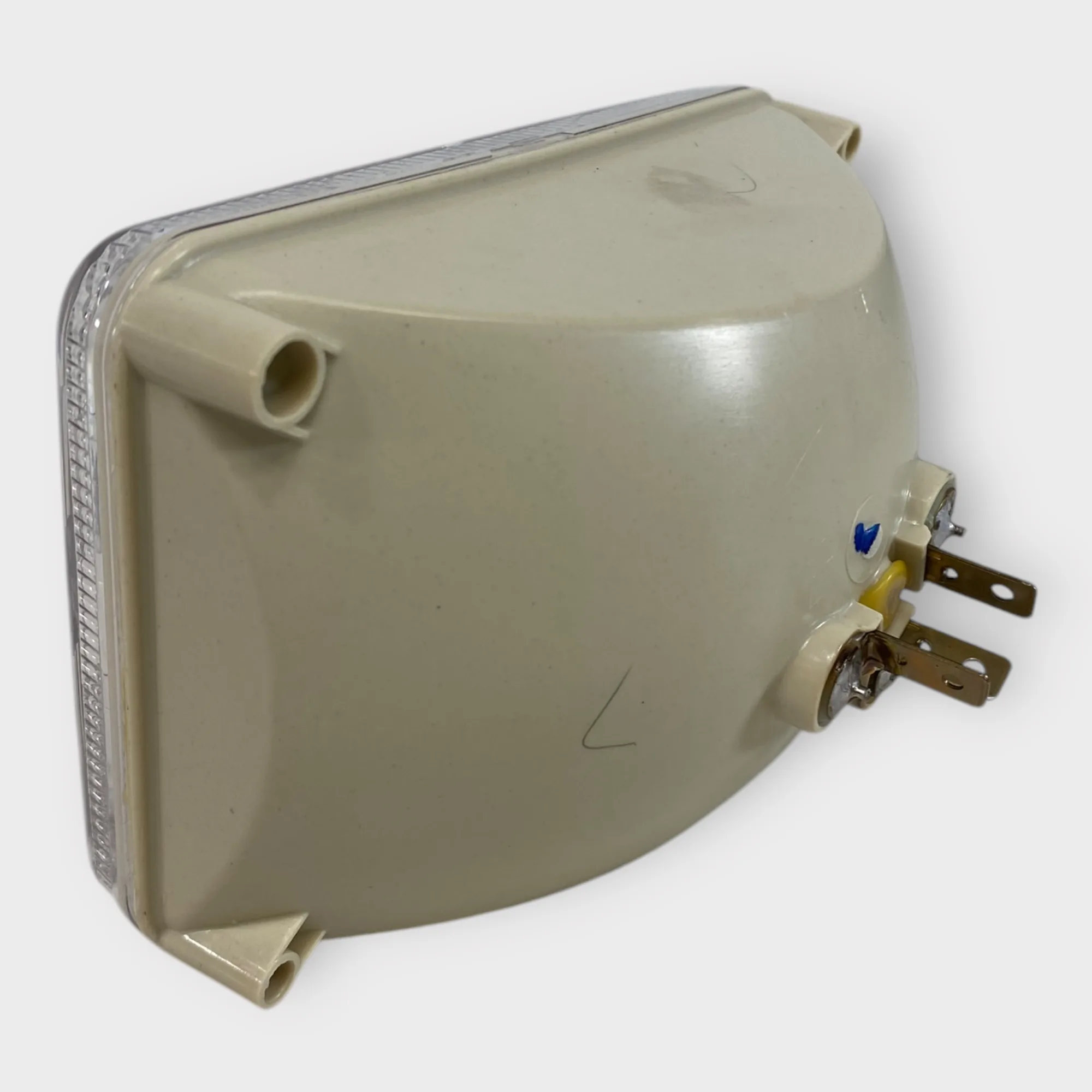 Sylvania H4656 Halogen Sealed Beam Headlight 12V *NEW* - Max Marine ...