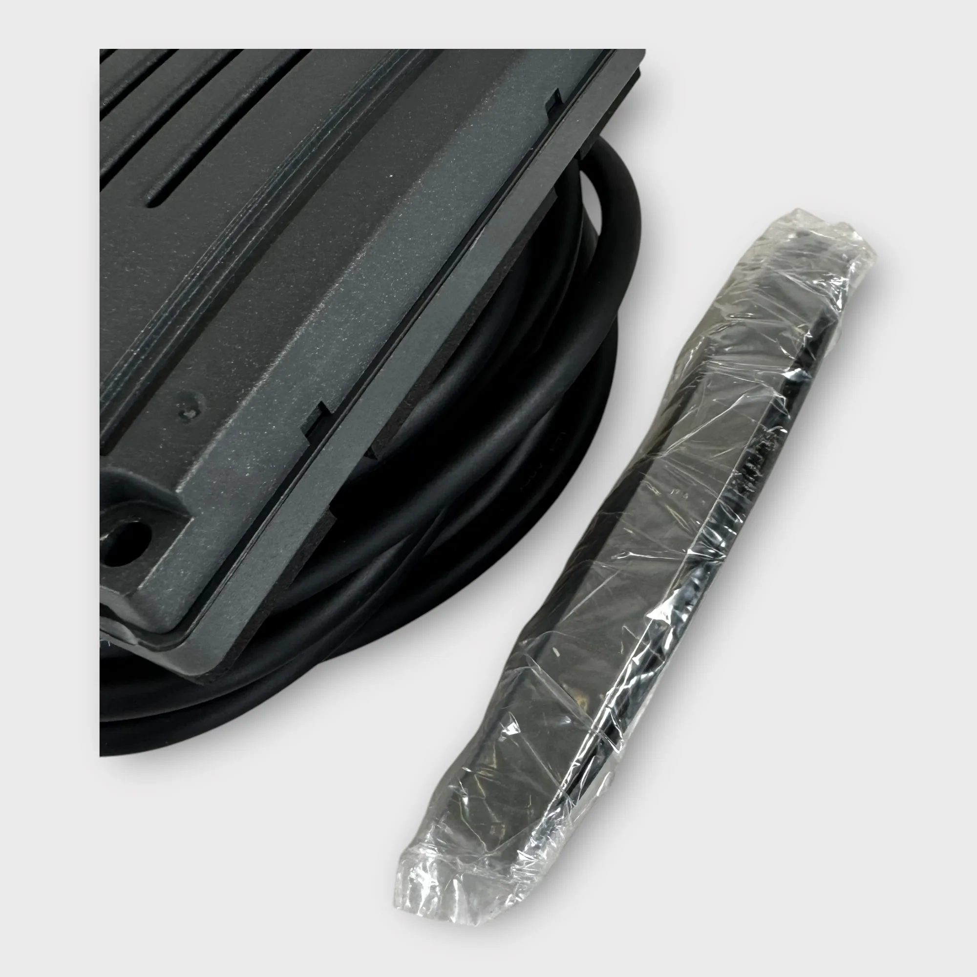 Garmin VHF200/VHF300 Active Speaker 010-11217-00 NEW IN THE BOX - Max ...