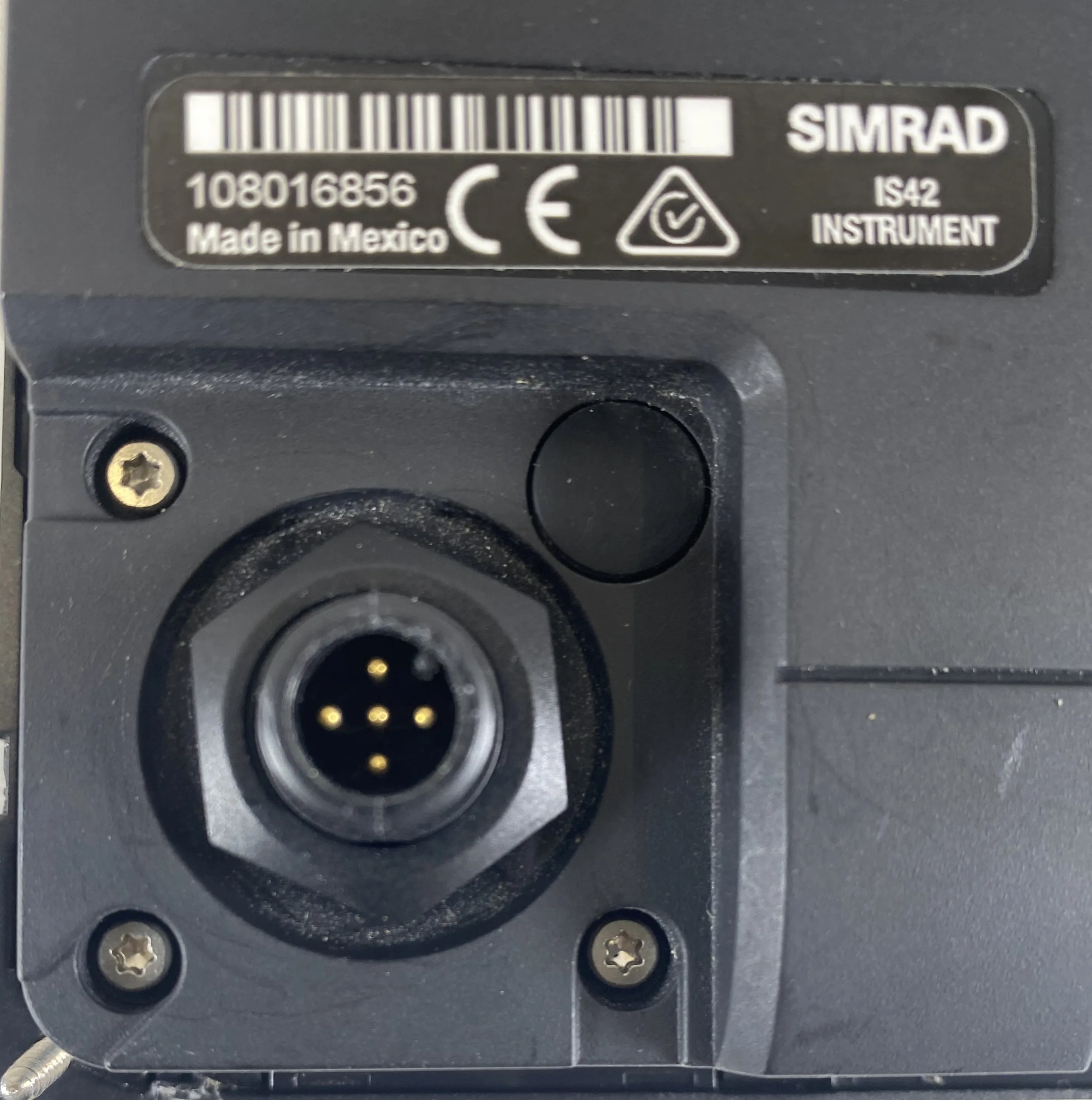 Simrad IS42 Color Marine NMEA2K Display *Fully bench tested & Updated ...