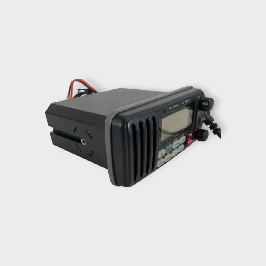 Icom IC-M422 -DSC VHF - Fully Tested- Excellent Condition- Free ...